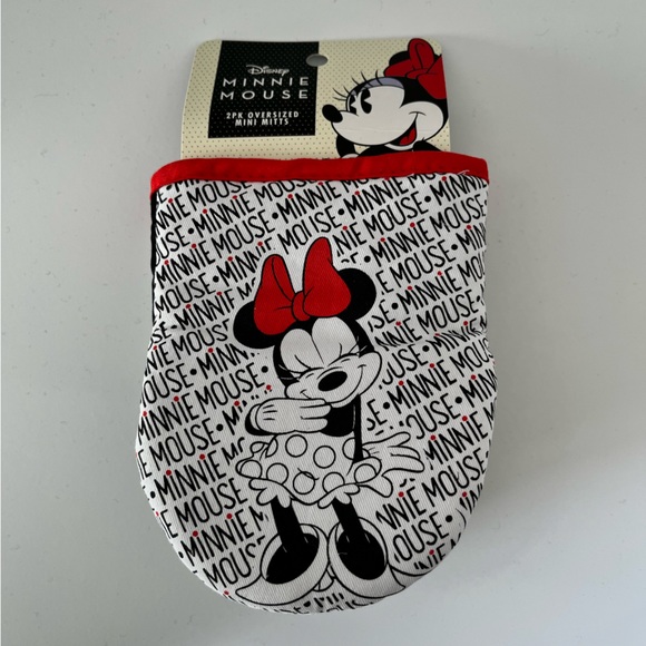 Disney | Kitchen | Disney Minnie Mouse 2pk Oversized Mini Mitts | Poshmark
